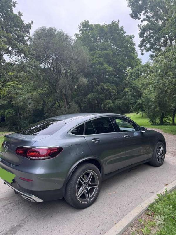 Pelēks Mercedes-Benz GLC 200 2020 Kauņa, ar dzinēja tilpumu 1.95 L un nobraukumu 151 tūkst. km par 29900 €, foto 5 vietnē AUTOMOTO.COM.LV