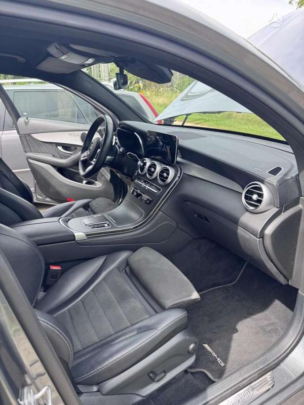 Pelēks Mercedes-Benz GLC 200 2020 Kauņa, ar dzinēja tilpumu 1.95 L un nobraukumu 151 tūkst. km par 29900 €, foto 9 vietnē AUTOMOTO.COM.LV