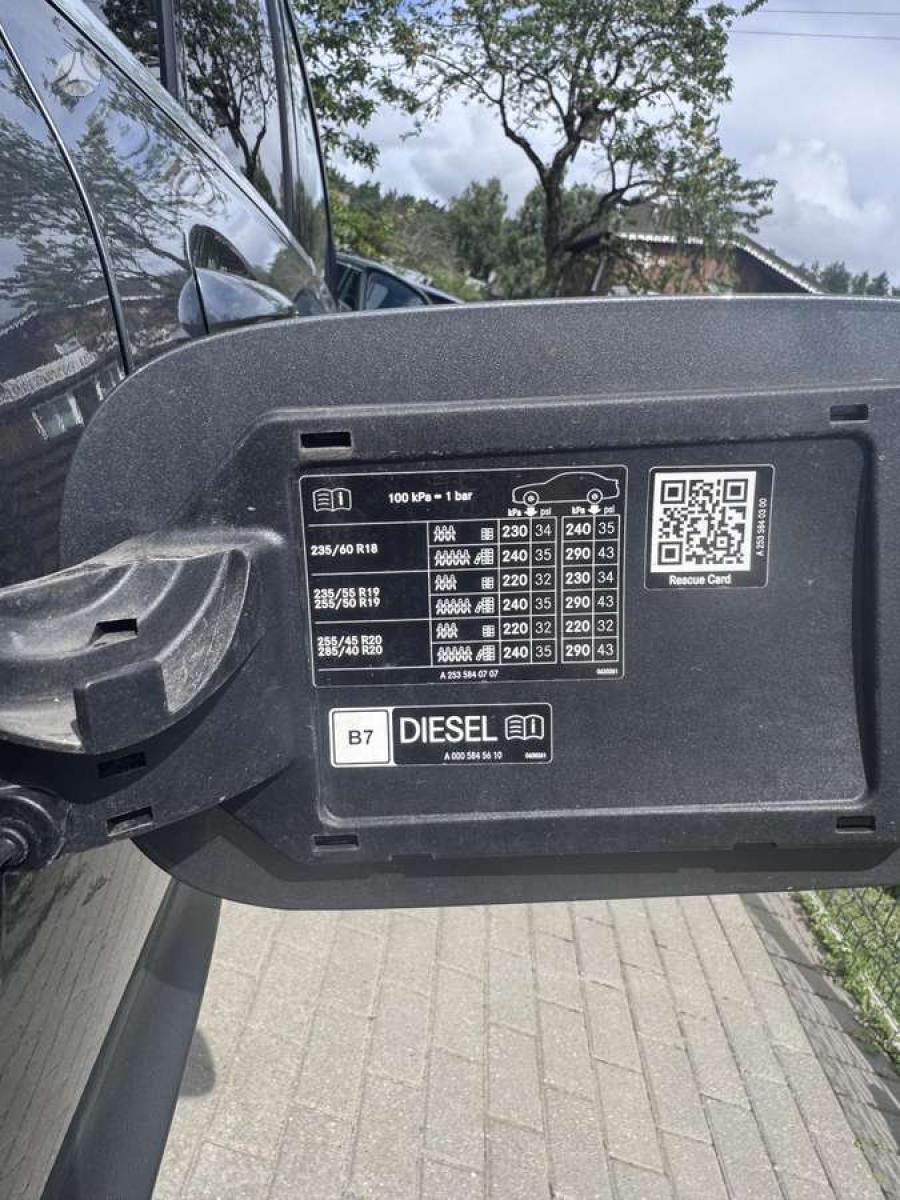 Pelēks Mercedes-Benz GLC 200 2020 Kauņa, ar dzinēja tilpumu 1.95 L un nobraukumu 151 tūkst. km par 29900 €, foto 13 vietnē AUTOMOTO.COM.LV