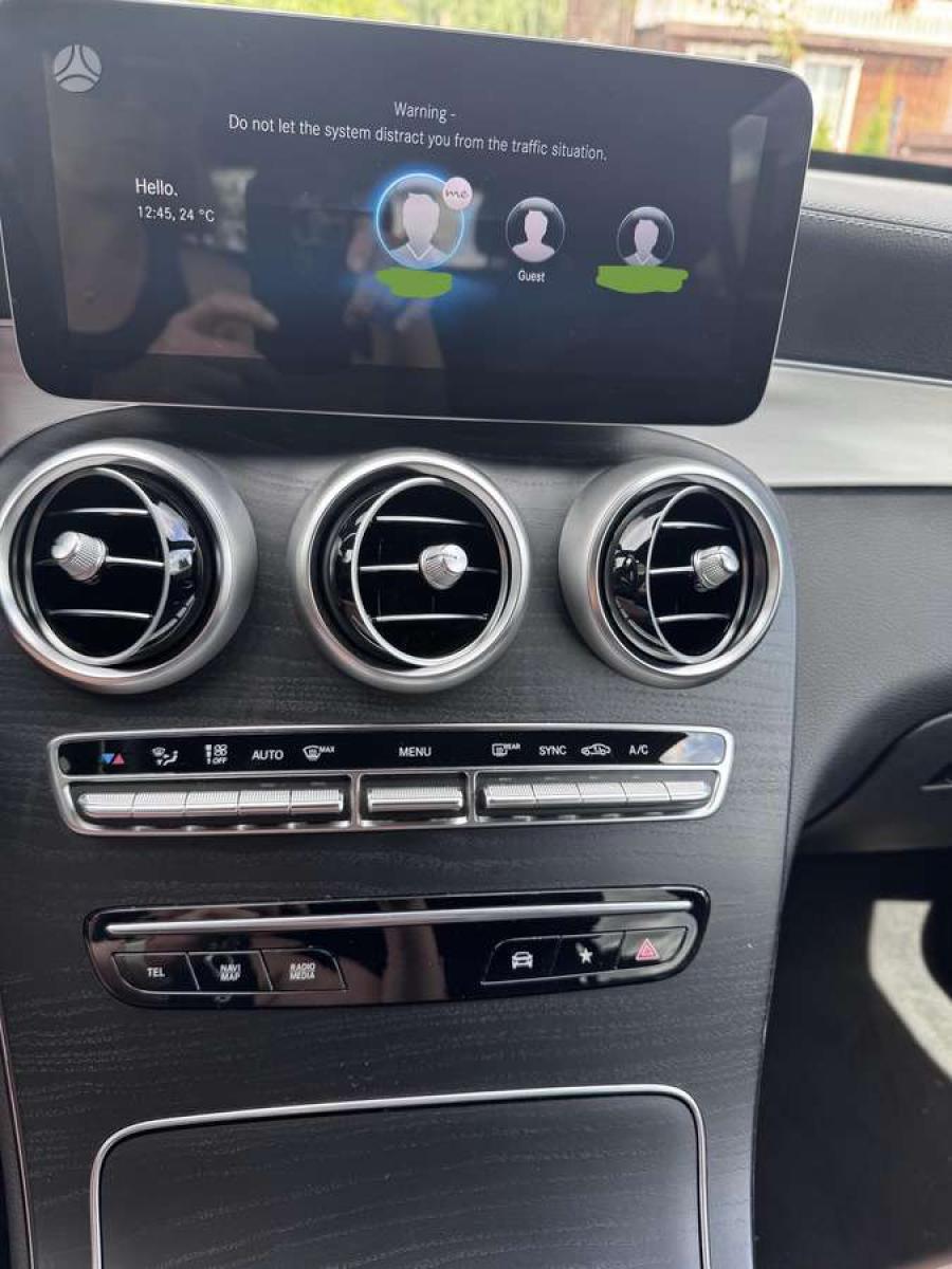 Pelēks Mercedes-Benz GLC 200 2020 Kauņa, ar dzinēja tilpumu 1.95 L un nobraukumu 151 tūkst. km par 29900 €, foto 15 vietnē AUTOMOTO.COM.LV