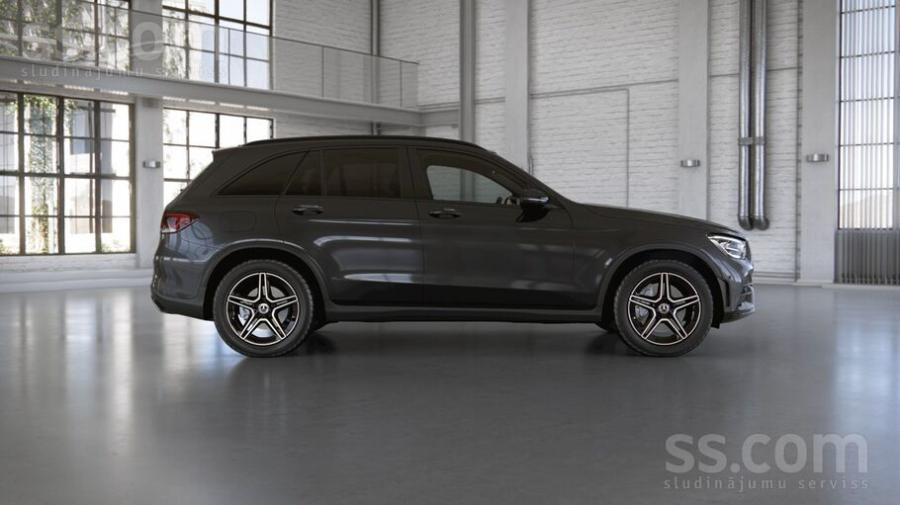Pelēks Mercedes-Benz GLC 200 2021 Rīga, ar dzinēja tilpumu 2.00 L un nobraukumu 58 tūkst. km par 36900 €, foto 3 vietnē AUTOMOTO.COM.LV