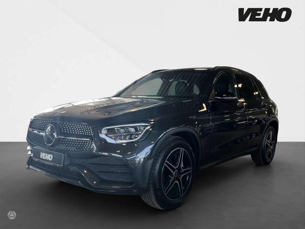 Grey Mercedes-Benz GLC 200 2021 in Kaunas, with an engine capacity of 1.95 L and mileage of 99 thousand km for 34900 €, photo 1 on AUTOMOTO.COM.LV
