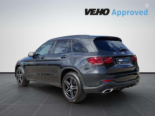 Pelēks Mercedes-Benz GLC 200 2021 Kauņa, ar dzinēja tilpumu 1.95 L un nobraukumu 99 tūkst. km par 34300 €, foto 3 vietnē AUTOMOTO.COM.LV