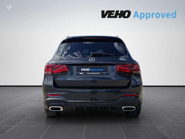 Pelēks Mercedes-Benz GLC 200 2021 Kauņa, ar dzinēja tilpumu 1.95 L un nobraukumu 99 tūkst. km par 34300 €, foto 4 vietnē AUTOMOTO.COM.LV