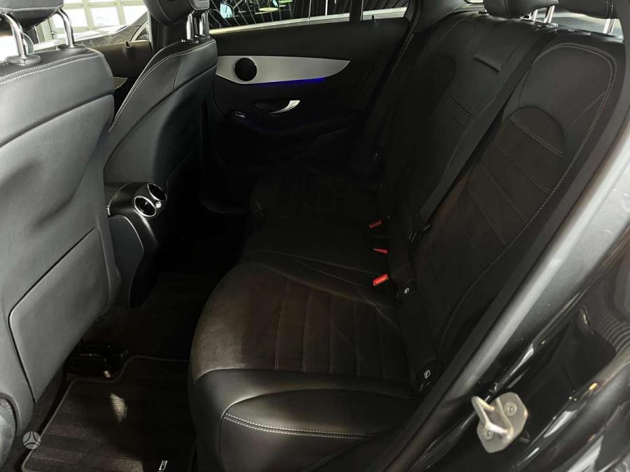 Pelēks Mercedes-Benz GLC 200 2021 Kauņa, ar dzinēja tilpumu 1.95 L un nobraukumu 99 tūkst. km par 34300 €, foto 17 vietnē AUTOMOTO.COM.LV