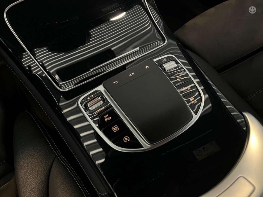 Pelēks Mercedes-Benz GLC 200 2021 Kauņa, ar dzinēja tilpumu 1.95 L un nobraukumu 99 tūkst. km par 34300 €, foto 21 vietnē AUTOMOTO.COM.LV