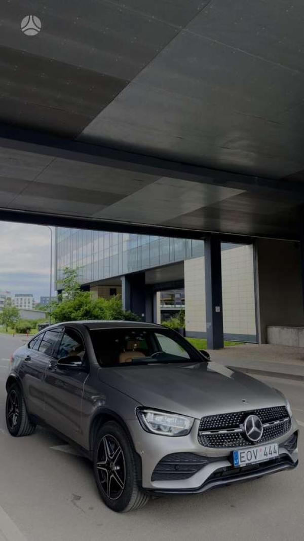 Pelēks Mercedes-Benz GLC 200 2022 Viļņa, ar dzinēja tilpumu 1.99 L un nobraukumu 168 tūkst. km par 35000 €, foto  vietnē AUTOMOTO.COM.LV