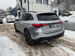 Pelēks Mercedes-Benz GLC 200 2023 Kauņa, ar dzinēja tilpumu 1.99 L un nobraukumu 73 tūkst. km par 32900 €, foto 4 vietnē AUTOMOTO.COM.LV
