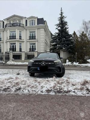 Grey Mercedes-Benz GLC 200 2025 in Vilnius, with an engine capacity of 2.00 L and mileage of 14 thousand km for 64999 €, photo 4 on AUTOMOTO.COM.LV