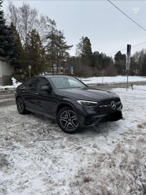Grey Mercedes-Benz GLC 200 2025 in Vilnius, with an engine capacity of 2.00 L and mileage of 14 thousand km for 64999 €, photo 5 on AUTOMOTO.COM.LV