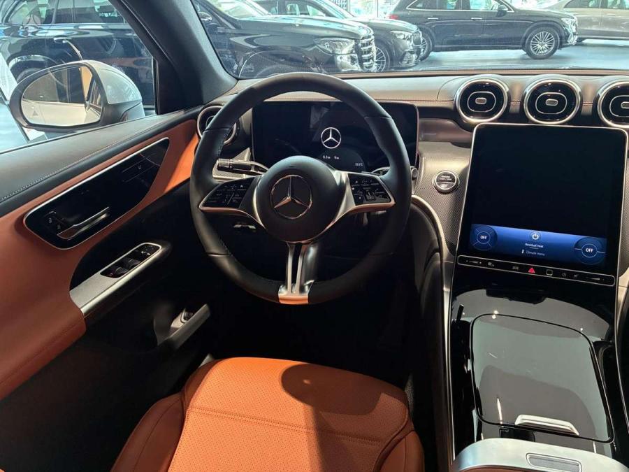 Pelēks Mercedes-Benz GLC 200 2026 Viļņa, ar dzinēja tilpumu 1.99 L un nobraukumu 0 tūkst. km par 59051 €, foto 17 vietnē AUTOMOTO.COM.LV