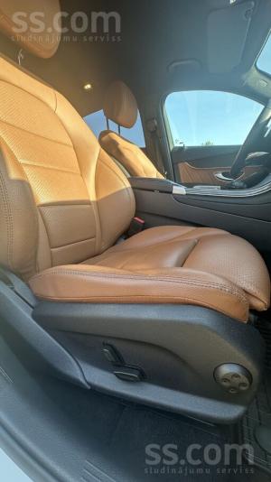 Balts Mercedes-Benz GLC 200 2022 Rīga, ar dzinēja tilpumu 2.00 L un nobraukumu 76 tūkst. km par 42000 €, foto 17 vietnē AUTOMOTO.COM.LV