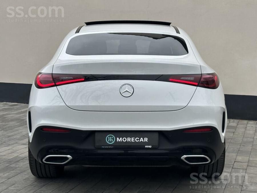White Mercedes-Benz GLC 200 2023 in Riga, with an engine capacity of 2.00 L and mileage of 40 thousand km for 66550 €, photo 6 on AUTOMOTO.COM.LV