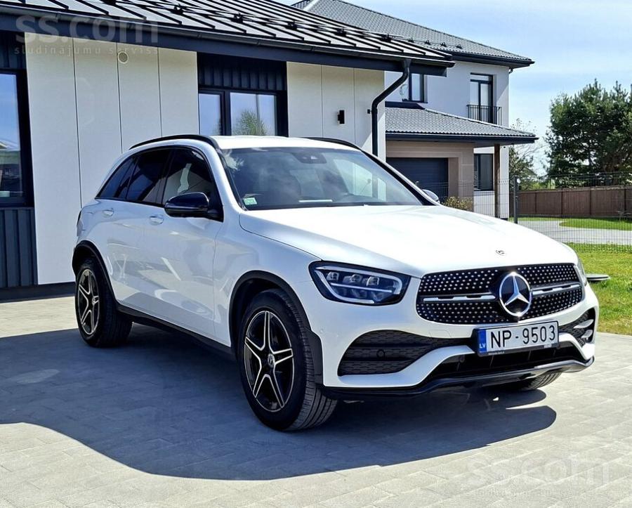 Balts Mercedes-Benz GLC 200 2022 Rīga, ar dzinēja tilpumu 2.00 L un nobraukumu 109 tūkst. km par 32700 €, foto 3 vietnē AUTOMOTO.COM.LV