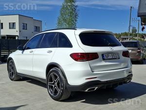 Balts Mercedes-Benz GLC 200 2022 Rīga, ar dzinēja tilpumu 2.00 L un nobraukumu 109 tūkst. km par 32700 €, foto 5 vietnē AUTOMOTO.COM.LV