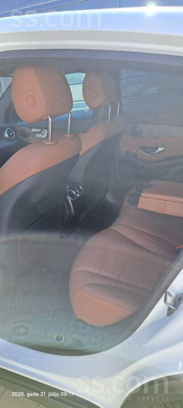 Balts Mercedes-Benz GLC 200 2022 Jūrmala, ar dzinēja tilpumu 2.00 L un nobraukumu 84 tūkst. km par 37500 €, foto 8 vietnē AUTOMOTO.COM.LV