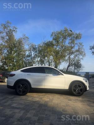Balts Mercedes-Benz GLC 200 2022 Jūrmala, ar dzinēja tilpumu 2.00 L un nobraukumu 81 tūkst. km par 36500 €, foto 4 vietnē AUTOMOTO.COM.LV