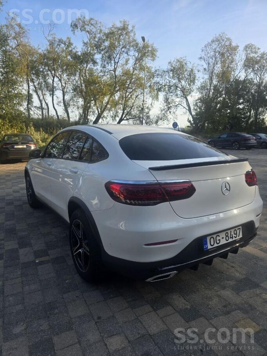 Balts Mercedes-Benz GLC 200 2022 Jūrmala, ar dzinēja tilpumu 2.00 L un nobraukumu 81 tūkst. km par 36500 €, foto 6 vietnē AUTOMOTO.COM.LV