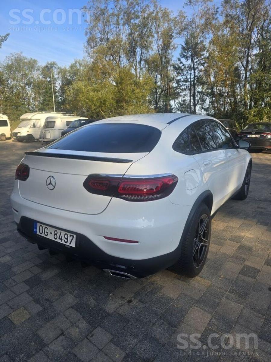 Balts Mercedes-Benz GLC 200 2022 Jūrmala, ar dzinēja tilpumu 2.00 L un nobraukumu 81 tūkst. km par 36500 €, foto 7 vietnē AUTOMOTO.COM.LV