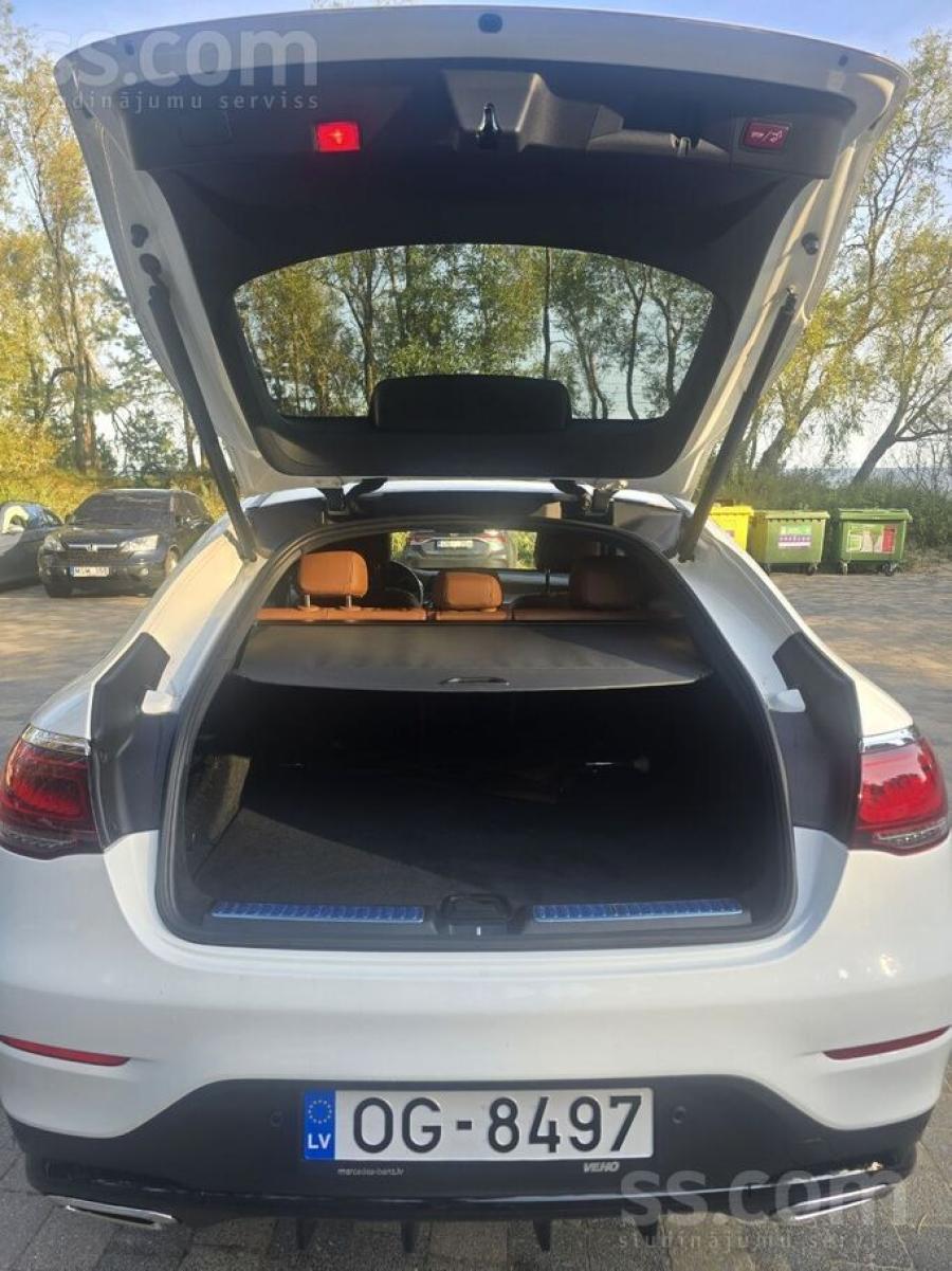 Balts Mercedes-Benz GLC 200 2022 Jūrmala, ar dzinēja tilpumu 2.00 L un nobraukumu 81 tūkst. km par 36500 €, foto 8 vietnē AUTOMOTO.COM.LV