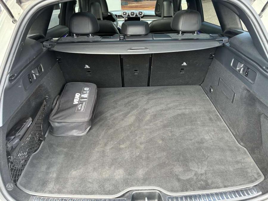 Balts Mercedes-Benz GLC 200 2023 Viļņa, ar dzinēja tilpumu 2.00 L un nobraukumu 36 tūkst. km par 51900 €, foto 27 vietnē AUTOMOTO.COM.LV
