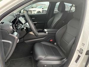Balts Mercedes-Benz GLC 200 2026 Viļņa, ar dzinēja tilpumu 1.99 L un nobraukumu 0 tūkst. km par 57799 €, foto 15 vietnē AUTOMOTO.COM.LV