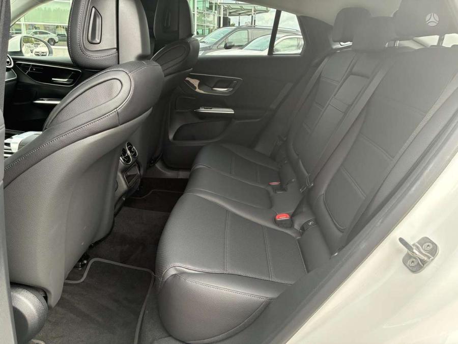 Balts Mercedes-Benz GLC 200 2026 Viļņa, ar dzinēja tilpumu 1.99 L un nobraukumu 0 tūkst. km par 57799 €, foto 17 vietnē AUTOMOTO.COM.LV