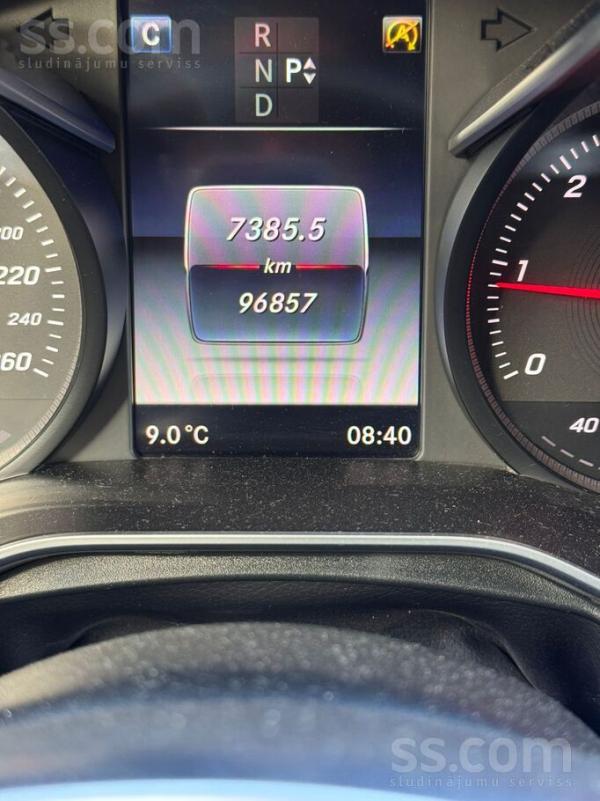 Черный Мерседес ГЛЦ 220 2016 в Рига, объемом двигателя 2.20 л и пробегом 97 тыс. км за 24800 €, фото 3 на AUTOMOTO.COM.LV