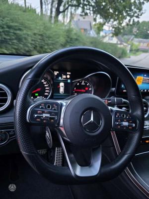 Black Mercedes-Benz GLC 220 2019 in Utena, with an engine capacity of 1.95 L and mileage of 159 thousand km for 28700 €, photo 15 on AUTOMOTO.COM.LV