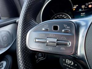 Black Mercedes-Benz GLC 220 2019 in Utena, with an engine capacity of 1.95 L and mileage of 159 thousand km for 28700 €, photo 18 on AUTOMOTO.COM.LV