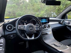 Black Mercedes-Benz GLC 220 2019 in Utena, with an engine capacity of 1.95 L and mileage of 159 thousand km for 28700 €, photo 24 on AUTOMOTO.COM.LV