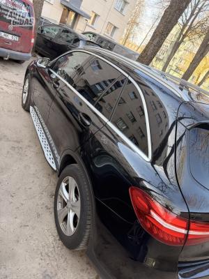 Melns Mercedes-Benz GLC 220 2015 Klaipėda, ar dzinēja tilpumu 2.10 L un nobraukumu 155 tūkst. km par 18500 €, foto 5 vietnē AUTOMOTO.COM.LV