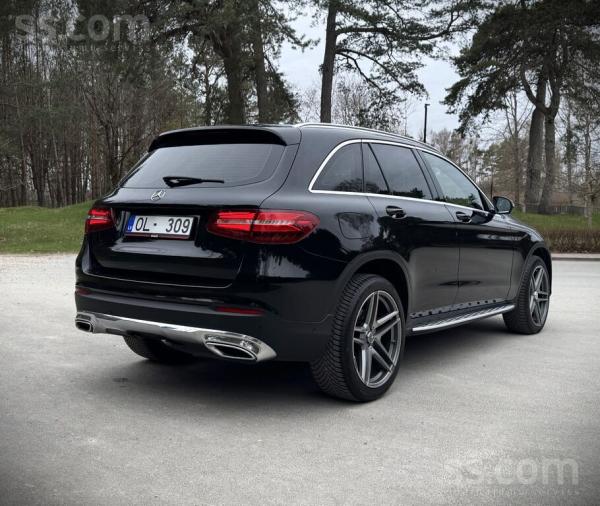 Melns Mercedes-Benz GLC 220 2016 Rīga, ar dzinēja tilpumu 2.20 L un nobraukumu 268 tūkst. km par 18500 €, foto 6 vietnē AUTOMOTO.COM.LV