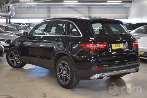 Melns Mercedes-Benz GLC 220 2016 Rīga, ar dzinēja tilpumu 2.20 L un nobraukumu 148 tūkst. km par 23900 €, foto 2 vietnē AUTOMOTO.COM.LV