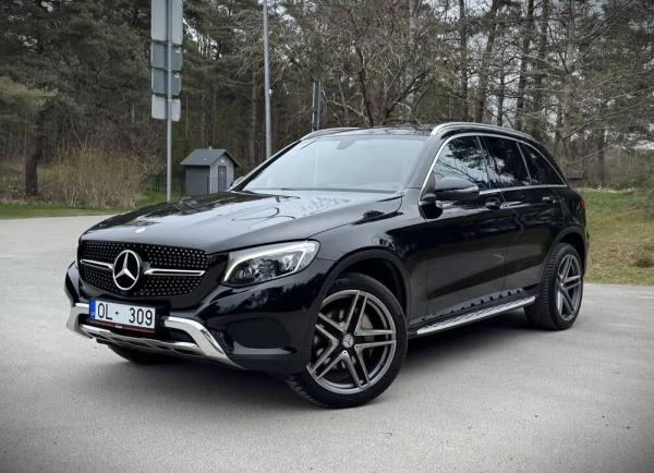 Melns Mercedes-Benz GLC 220 2016 Jūrmala, ar dzinēja tilpumu 2.20 L un nobraukumu 268 tūkst. km par 1 €, foto 2 vietnē AUTOMOTO.COM.LV