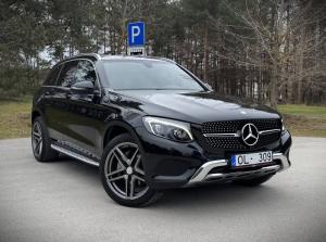 Черный Мерседес ГЛЦ 220 2016 в Юрмала, объемом двигателя 2.20 л и пробегом 268 тыс. км за 1 €, фото 4 на AUTOMOTO.COM.LV
