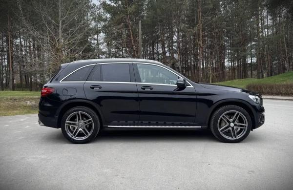 Melns Mercedes-Benz GLC 220 2016 Jūrmala, ar dzinēja tilpumu 2.20 L un nobraukumu 268 tūkst. km par 1 €, foto 5 vietnē AUTOMOTO.COM.LV