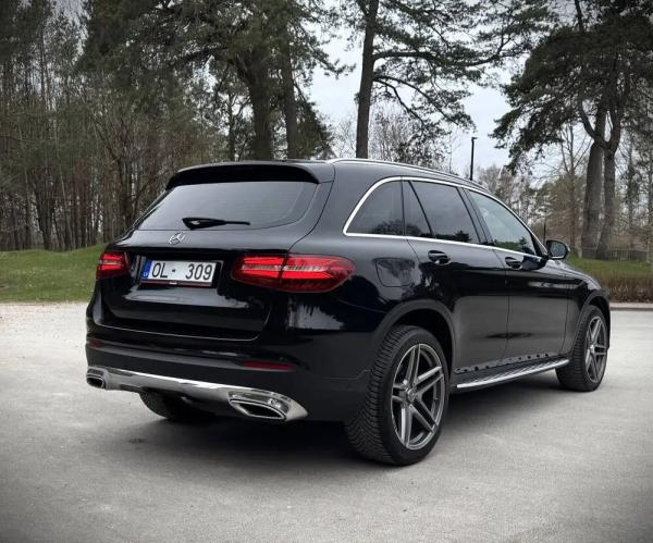 Melns Mercedes-Benz GLC 220 2016 Jūrmala, ar dzinēja tilpumu 2.20 L un nobraukumu 268 tūkst. km par 1 €, foto 7 vietnē AUTOMOTO.COM.LV