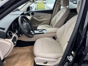 Black Mercedes-Benz GLC 220 2016 in Telschi, with an engine capacity of 2.14 L and mileage of 255 thousand km for 16500 €, photo 19 on AUTOMOTO.COM.LV