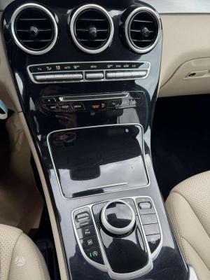 Black Mercedes-Benz GLC 220 2016 in Telschi, with an engine capacity of 2.14 L and mileage of 255 thousand km for 16500 €, photo 28 on AUTOMOTO.COM.LV