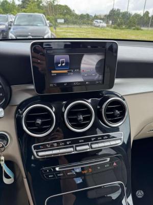 Black Mercedes-Benz GLC 220 2016 in Telschi, with an engine capacity of 2.14 L and mileage of 255 thousand km for 16500 €, photo 32 on AUTOMOTO.COM.LV