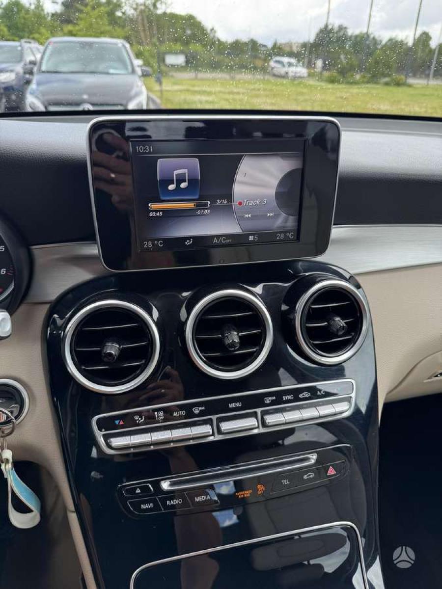 Black Mercedes-Benz GLC 220 2016 in Telschi, with an engine capacity of 2.14 L and mileage of 255 thousand km for 16500 €, photo 32 on AUTOMOTO.COM.LV