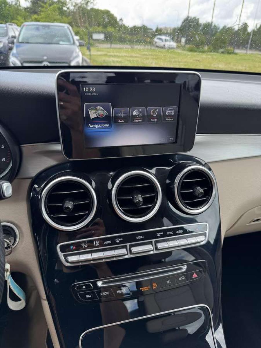 Black Mercedes-Benz GLC 220 2016 in Telschi, with an engine capacity of 2.14 L and mileage of 255 thousand km for 16500 €, photo 41 on AUTOMOTO.COM.LV
