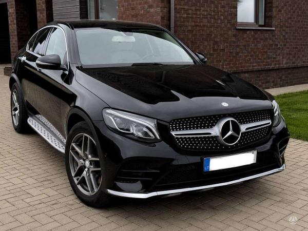 Black Mercedes-Benz GLC 220 2016 in Klaipeda, with an engine capacity of 2.14 L and mileage of 156 thousand km for 27500 €, photo 2 on AUTOMOTO.COM.LV