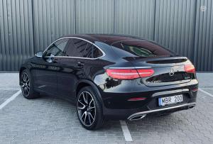 Melns Mercedes-Benz GLC 220 2016 Kauņa, ar dzinēja tilpumu 2.14 L un nobraukumu 330 tūkst. km par 17300 €, foto 5 vietnē AUTOMOTO.COM.LV