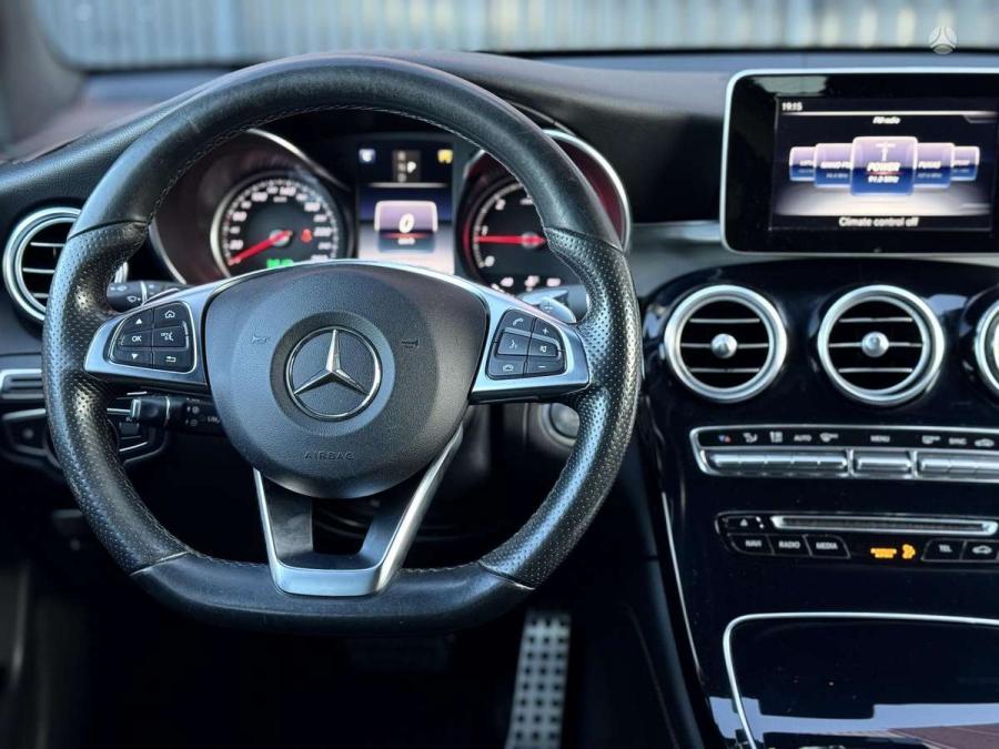 Melns Mercedes-Benz GLC 220 2016 Kauņa, ar dzinēja tilpumu 2.14 L un nobraukumu 330 tūkst. km par 17300 €, foto 17 vietnē AUTOMOTO.COM.LV