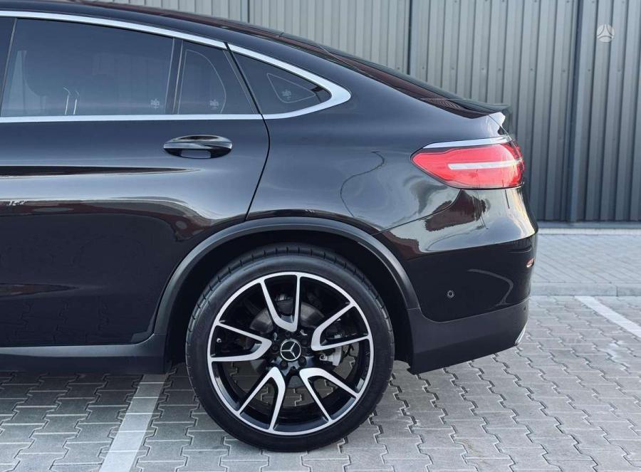 Melns Mercedes-Benz GLC 220 2016 Kauņa, ar dzinēja tilpumu 2.14 L un nobraukumu 330 tūkst. km par 17300 €, foto 34 vietnē AUTOMOTO.COM.LV