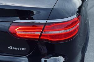 Melns Mercedes-Benz GLC 220 2016 Kauņa, ar dzinēja tilpumu 2.14 L un nobraukumu 330 tūkst. km par 17300 €, foto 37 vietnē AUTOMOTO.COM.LV