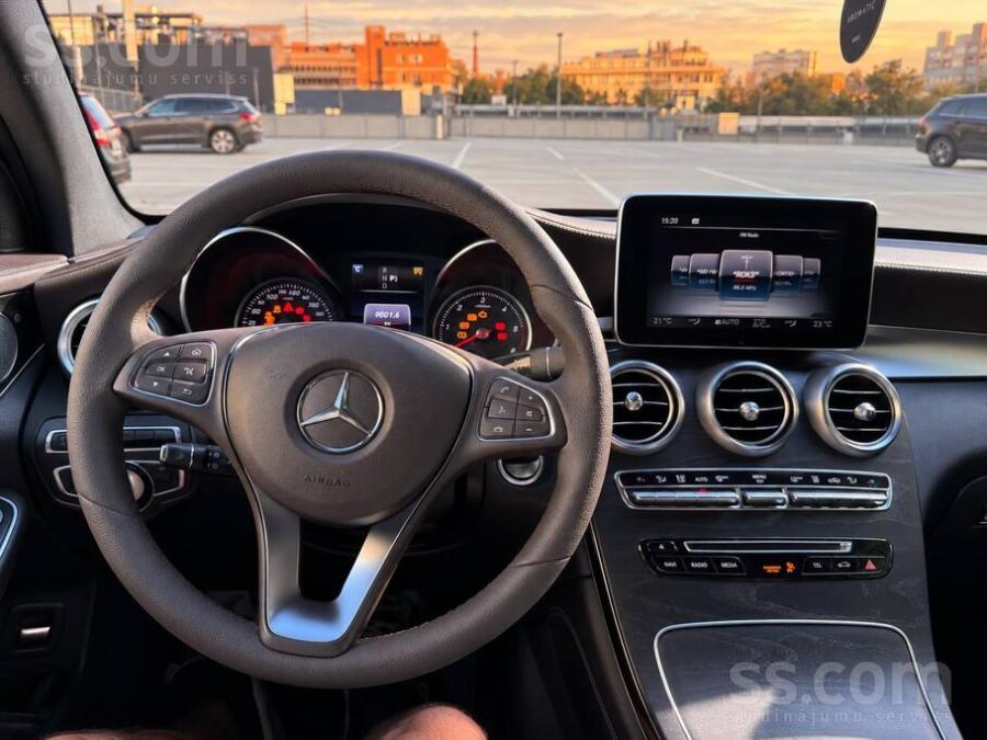 Melns Mercedes-Benz GLC 220 2016 Rīga, ar dzinēja tilpumu 2.20 L un nobraukumu 180 tūkst. km par 20300 €, foto 10 vietnē AUTOMOTO.COM.LV