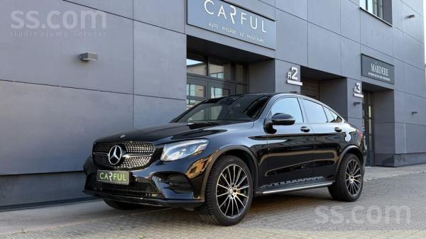 Black Mercedes-Benz GLC 220 2016 in Riga, with an engine capacity of 2.20 L and mileage of 102 thousand km for 25000 €, photo 1 on AUTOMOTO.COM.LV